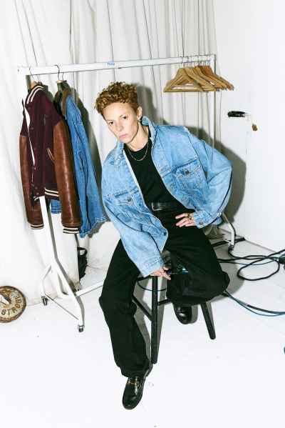 La Roux Reflects on 'Bulletproof' Fame as She Debuts New Songs | Us Weekly