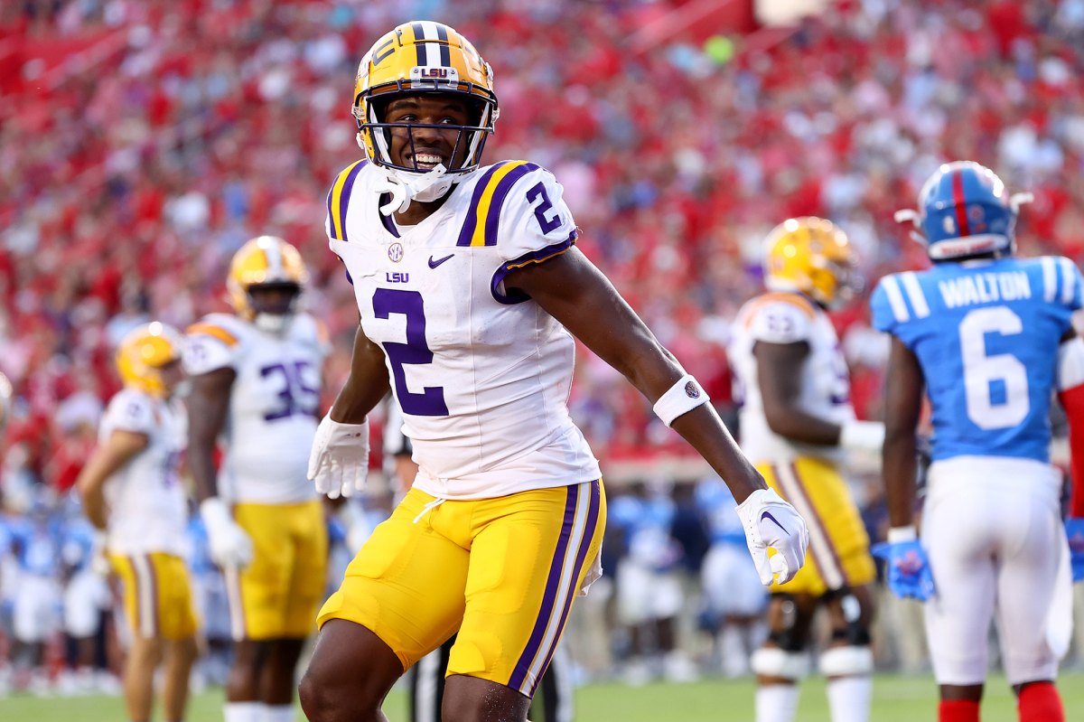 Brian Kelly Mourns Kyren Lacy: 'Bright Star' of LSU Football | Us Weekly