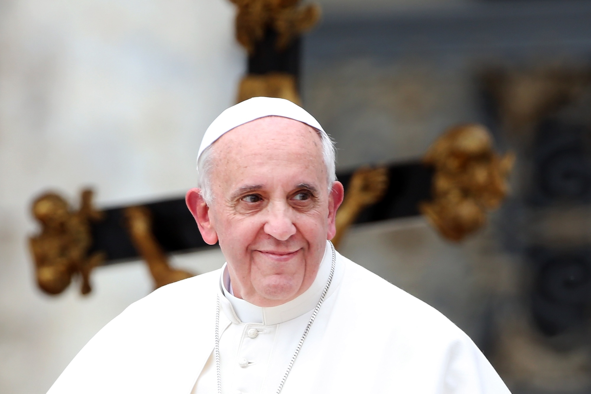 How The Sports World Is Reacting to the Death of Pope Francis | Us Weekly