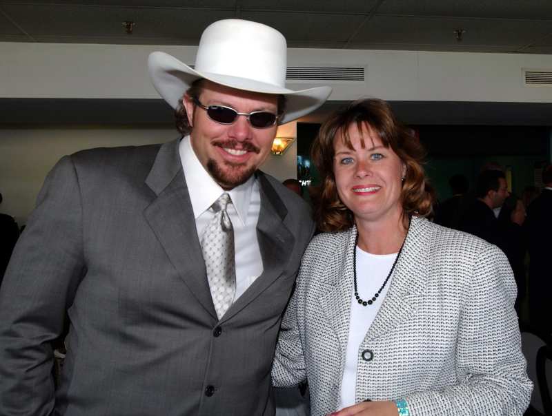 Toby Keith's Horse Render Judgment Is in the 2025 Kentucky Derby | Us ...