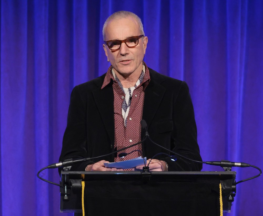 Inside Daniel Day-Lewis’ Life: Family, Shoemaking and Comeback | Us Weekly