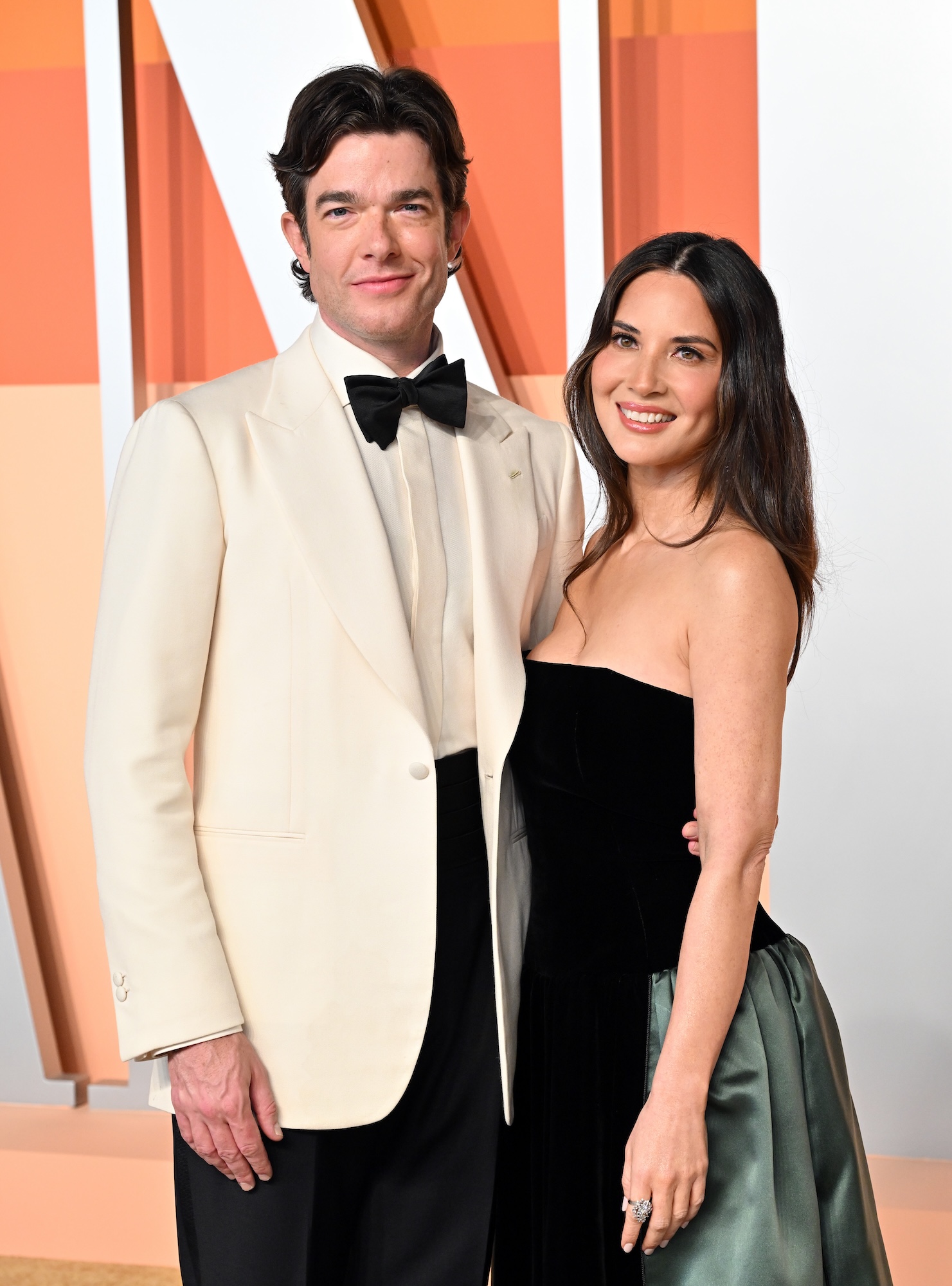 John Mulaney Reveals Whether He Was Tempted by Olivia Munn's Pain Pills ...