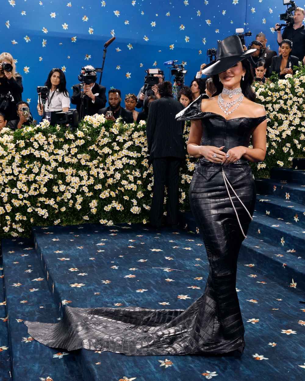 Met Gala Wardrobe Malfunctions: 14 Worst Celebrity Fashion Fails | Us ...