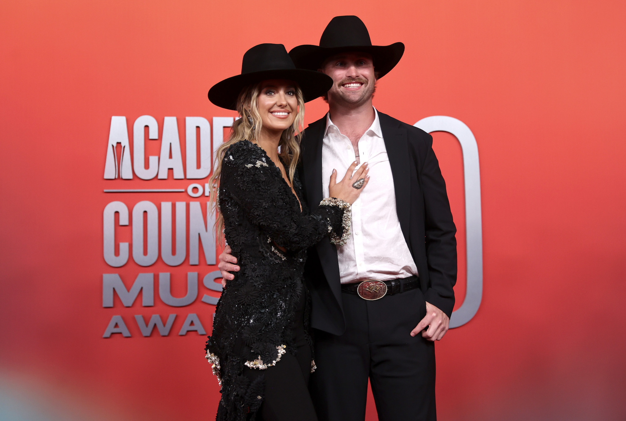 Lainey Wilson and Duck Hodges Attend 2025 ACM Awards After Engagement ...