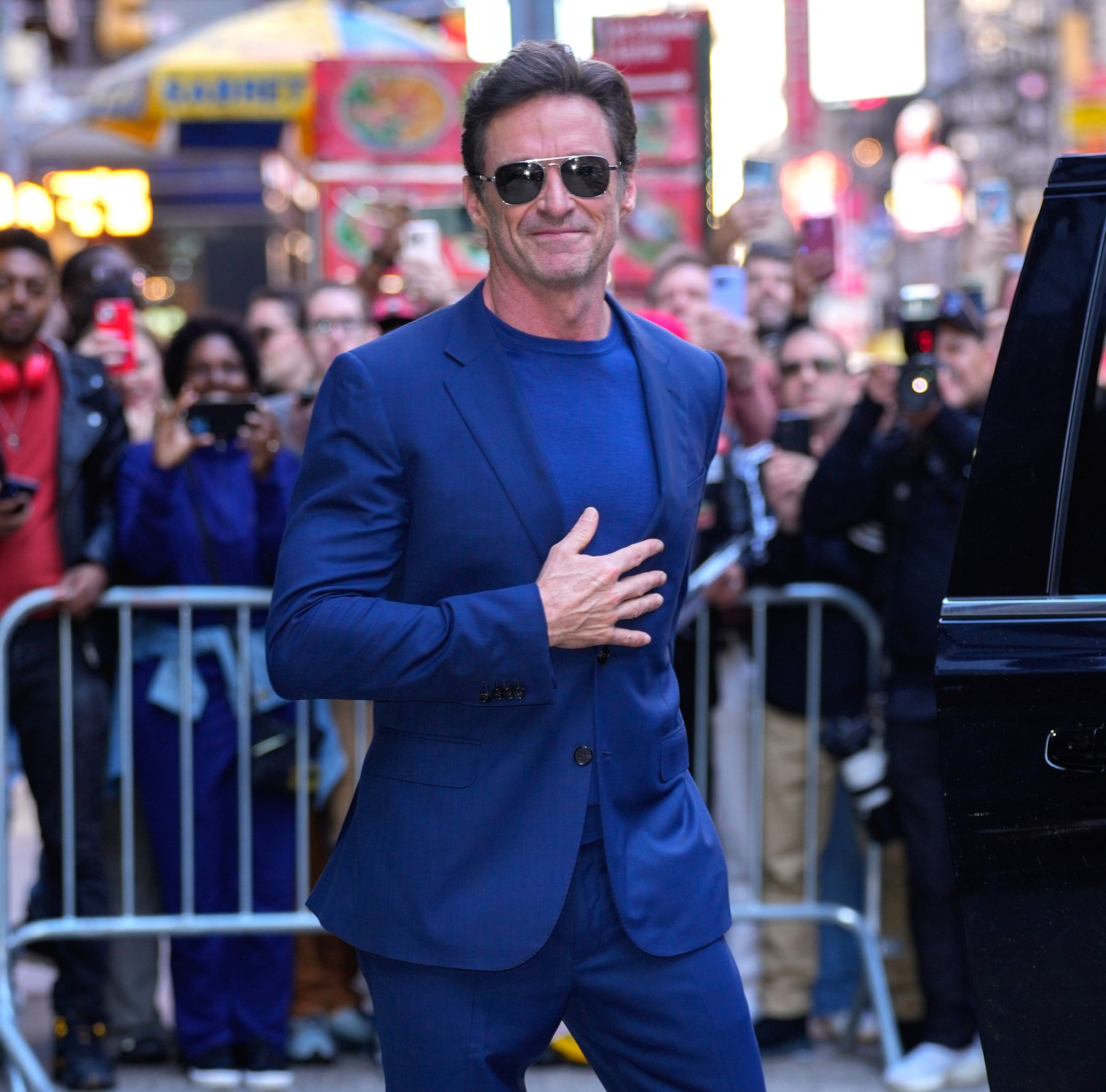 Hugh Jackman's Family: Meet His Parents, Siblings and Kids | Us Weekly