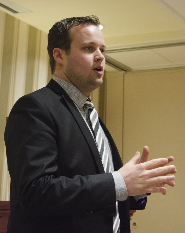 Josh Duggar Prison Life Details as He Fights to Overturn Conviction