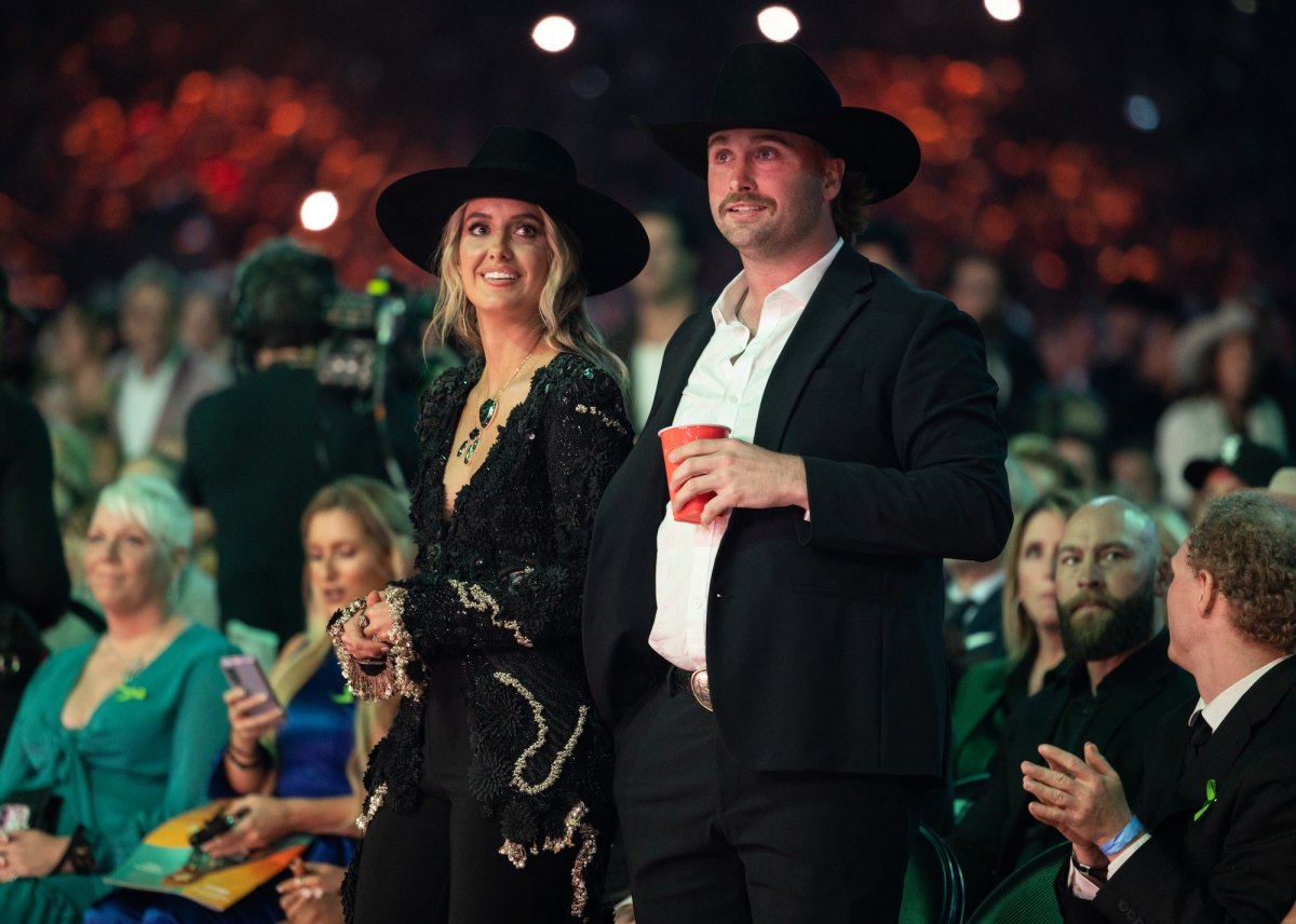 ACM Awards 2025 Female Artist of the Year Winner Revealed | Us Weekly