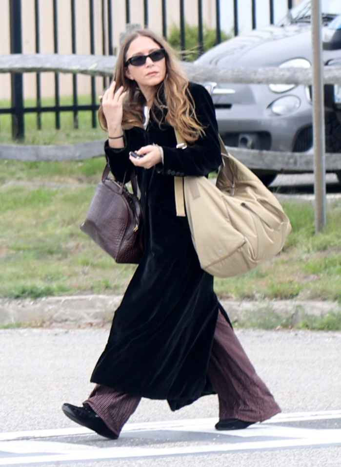 Mary-Kate Olsen Update: Rare Appearance and Life Now | Us Weekly