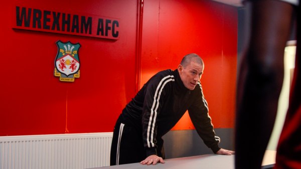 Channing Tatum Apologizes to Ryan Reynolds After Wrexham Night Out | Us ...