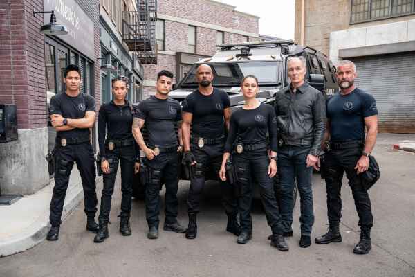 S.W.A.T.'s Jay Harrington, Patrick St. Esprit Appear in Spinoff After ...