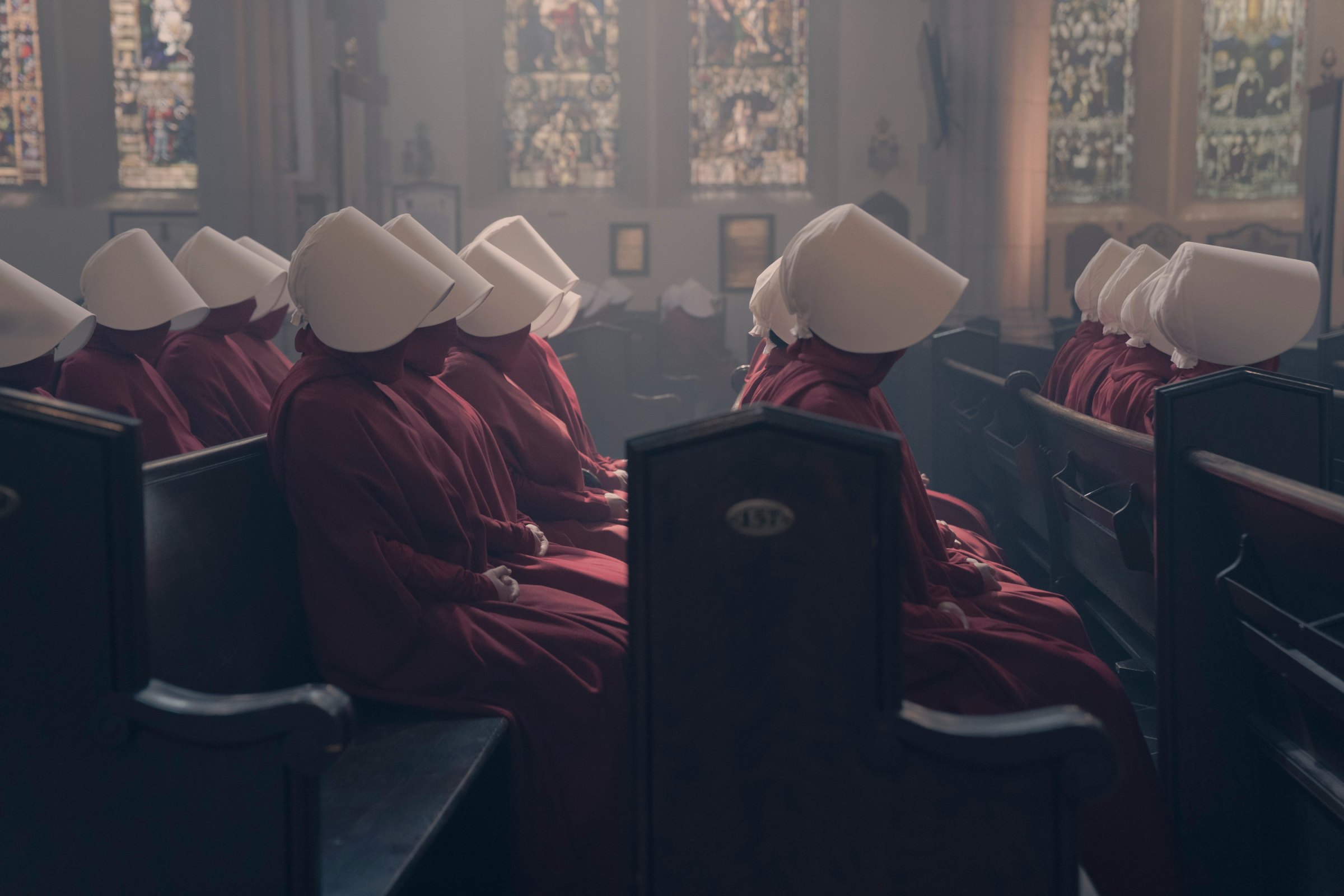How The Handmaid's Tale Involved Taylor Swift Ahead of Series Finale ...