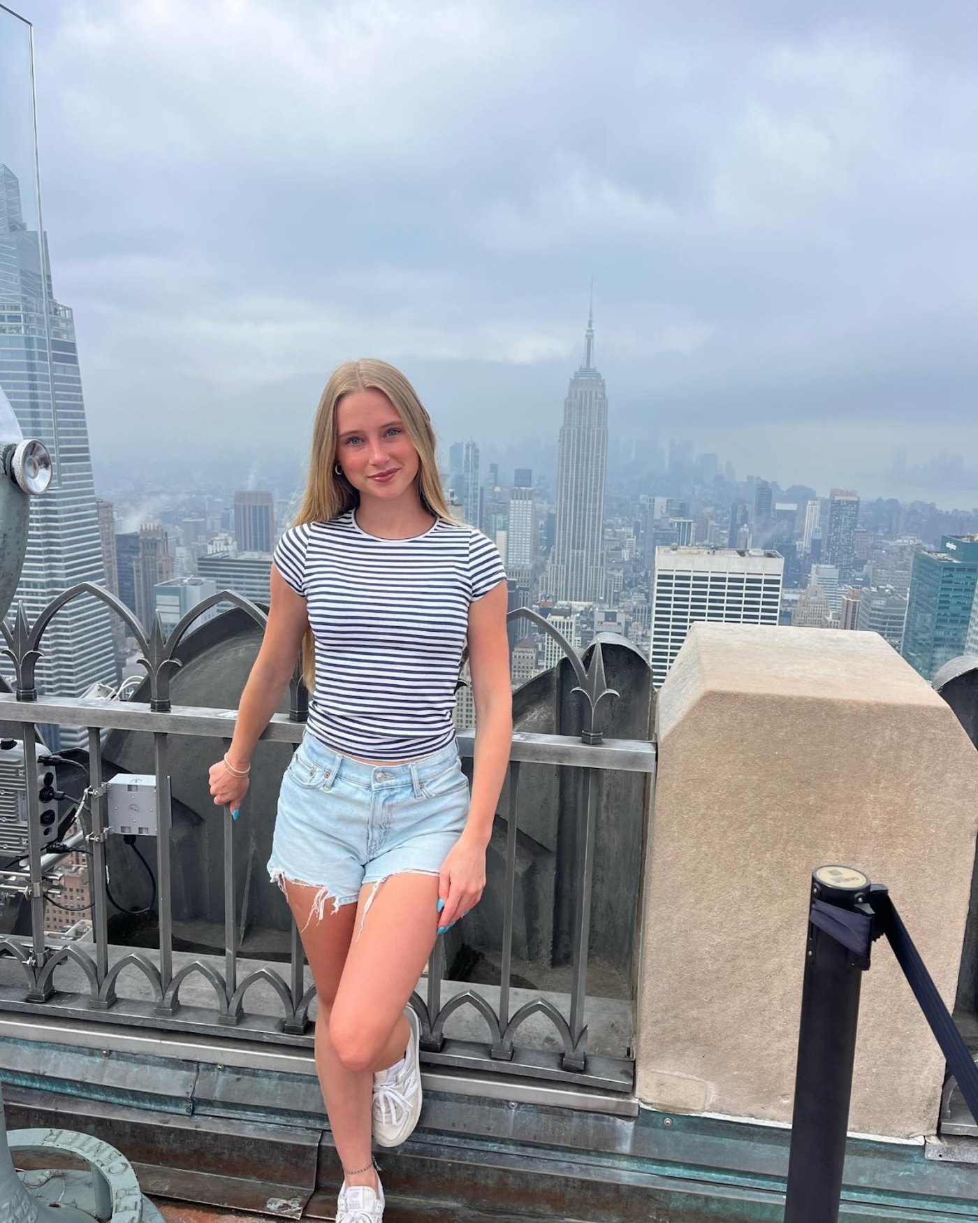 TikToker Anna Grace Phelan Dead at 19 After Brain Cancer Battle | Us Weekly