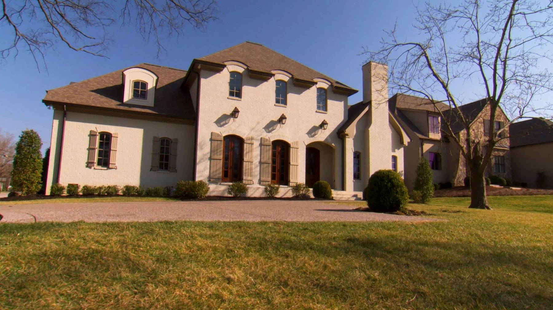 Todd and Julie Chrisley’s Nashville Home After Prison Release | Us Weekly