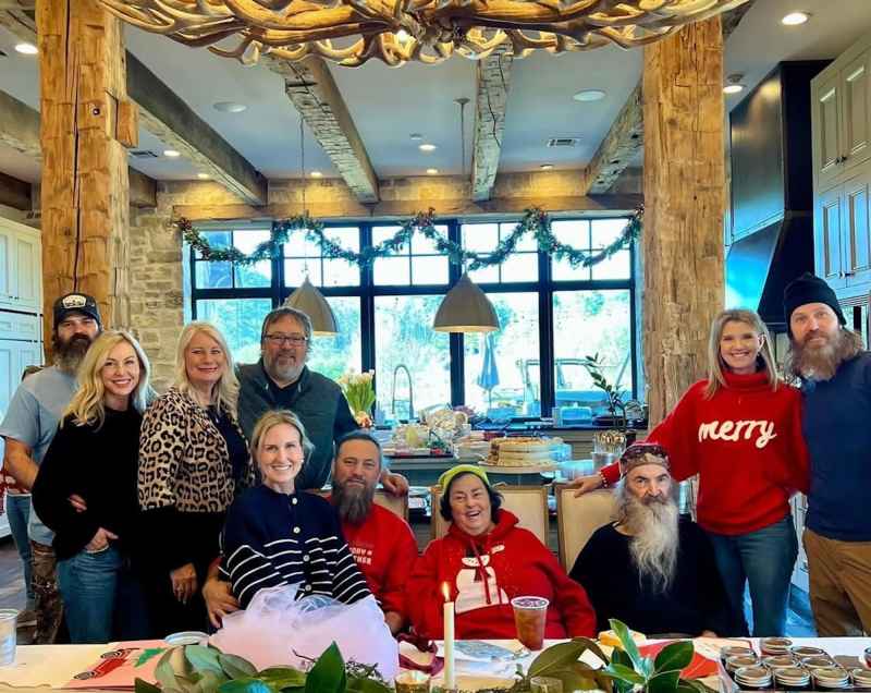 Willie Robertson Shares Emotional Update on Parents' Health | Us Weekly