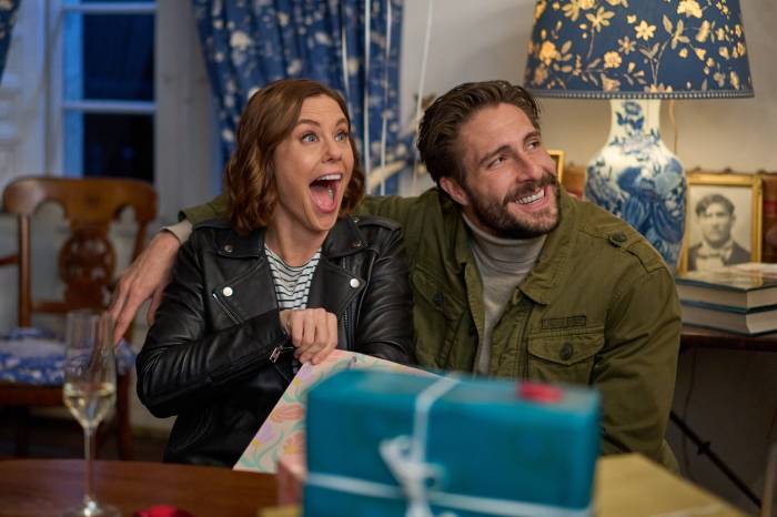 Ashley Williams Explains How Self-Doubt Sparked Hallmark Films | Us Weekly