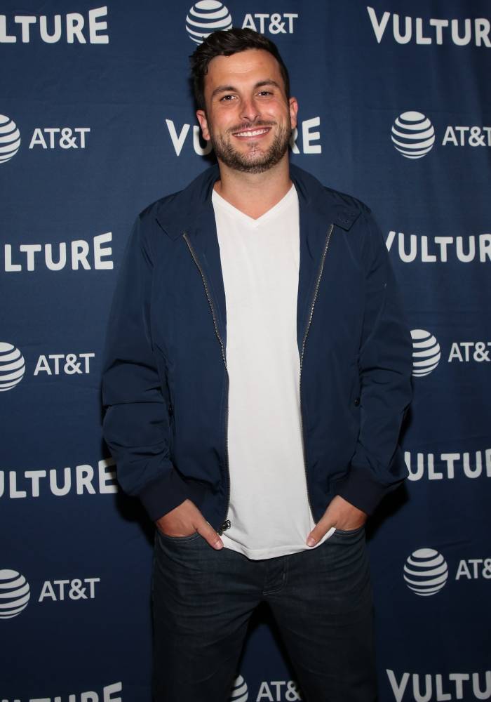 Tanner Tolbert on Golden Bachelor Stars Joining BiP: 'It’s Weird' | Us ...