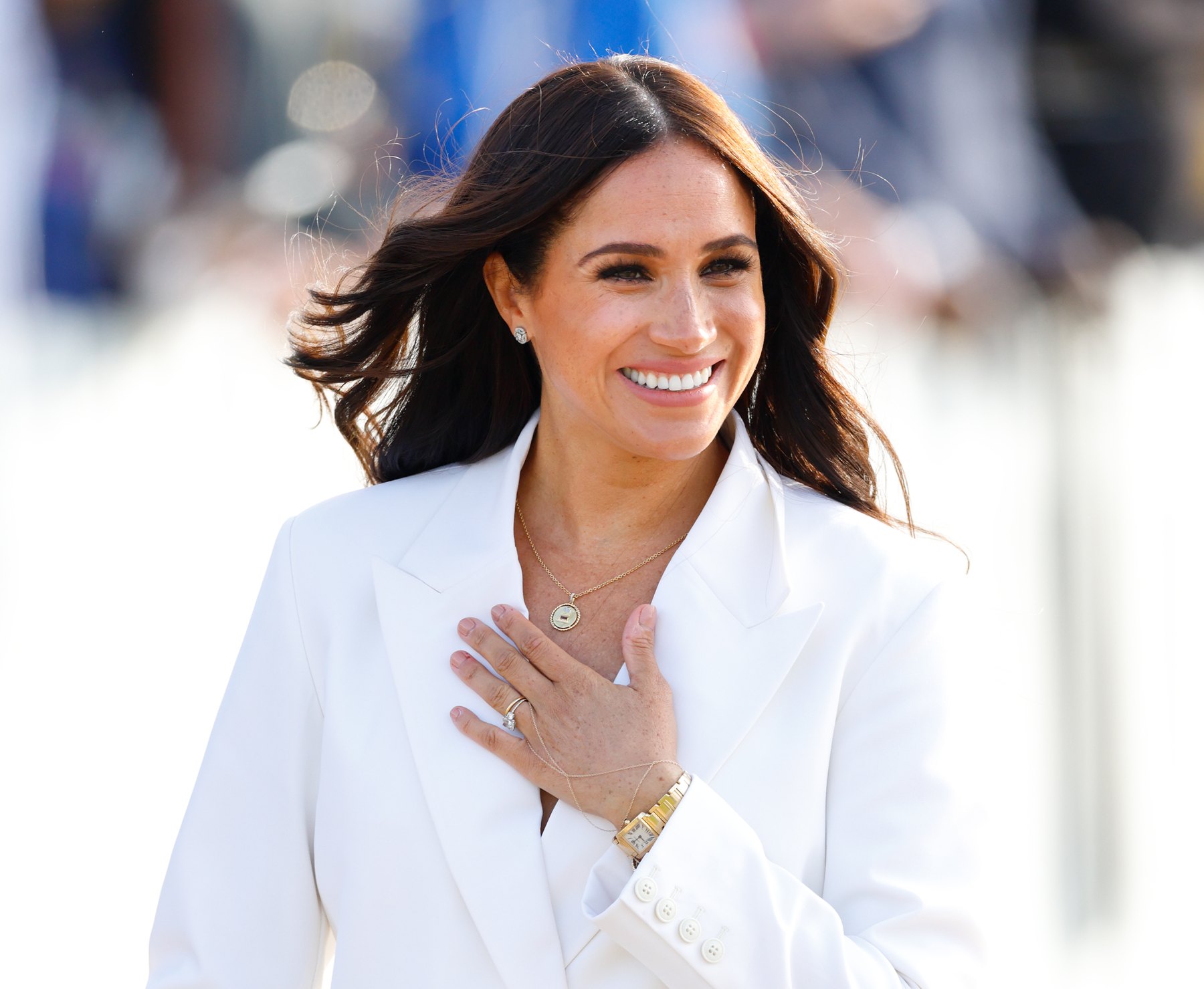13 Breezy Button-Downs to Channel Meghan Markle’s Aesthetic | Us Weekly