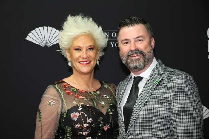 Anne Burrell elogió a su esposo semanas antes de su muerte | Us Weekly