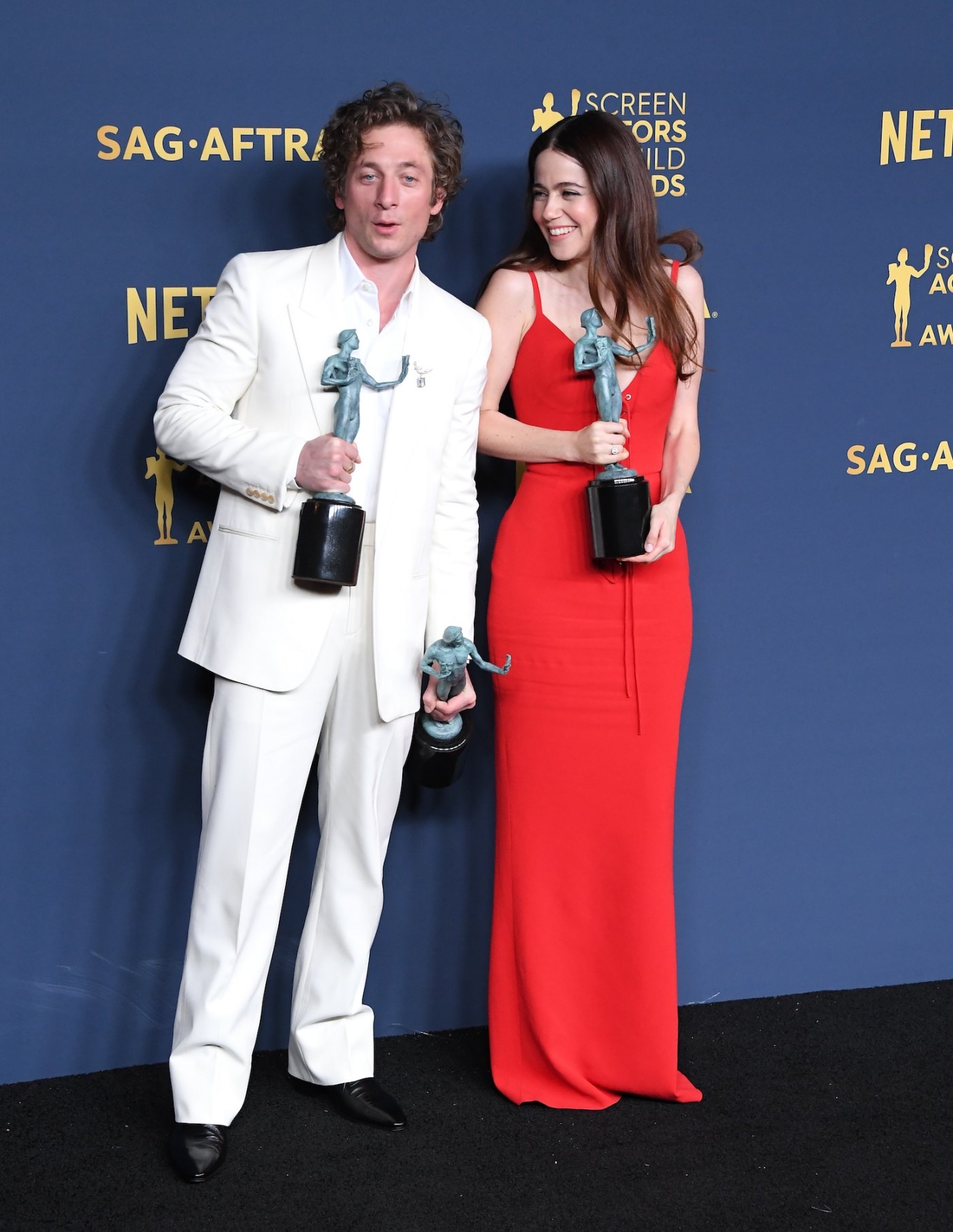 The Bear's Molly Gordon Shares Photos With Jeremy Allen White | Us Weekly
