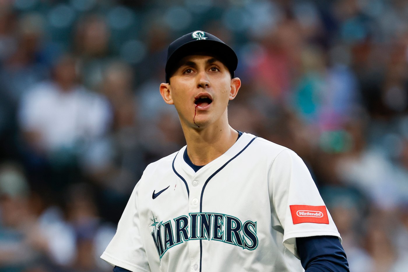 Seattle Mariners Pitcher Reacts to Taking 102 MPH Line Drive Off Face ...