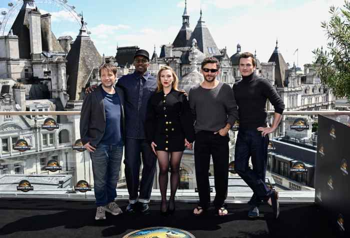 Jonathan Bailey Wears Flip Flops to Jurassic World Photocall | Us Weekly