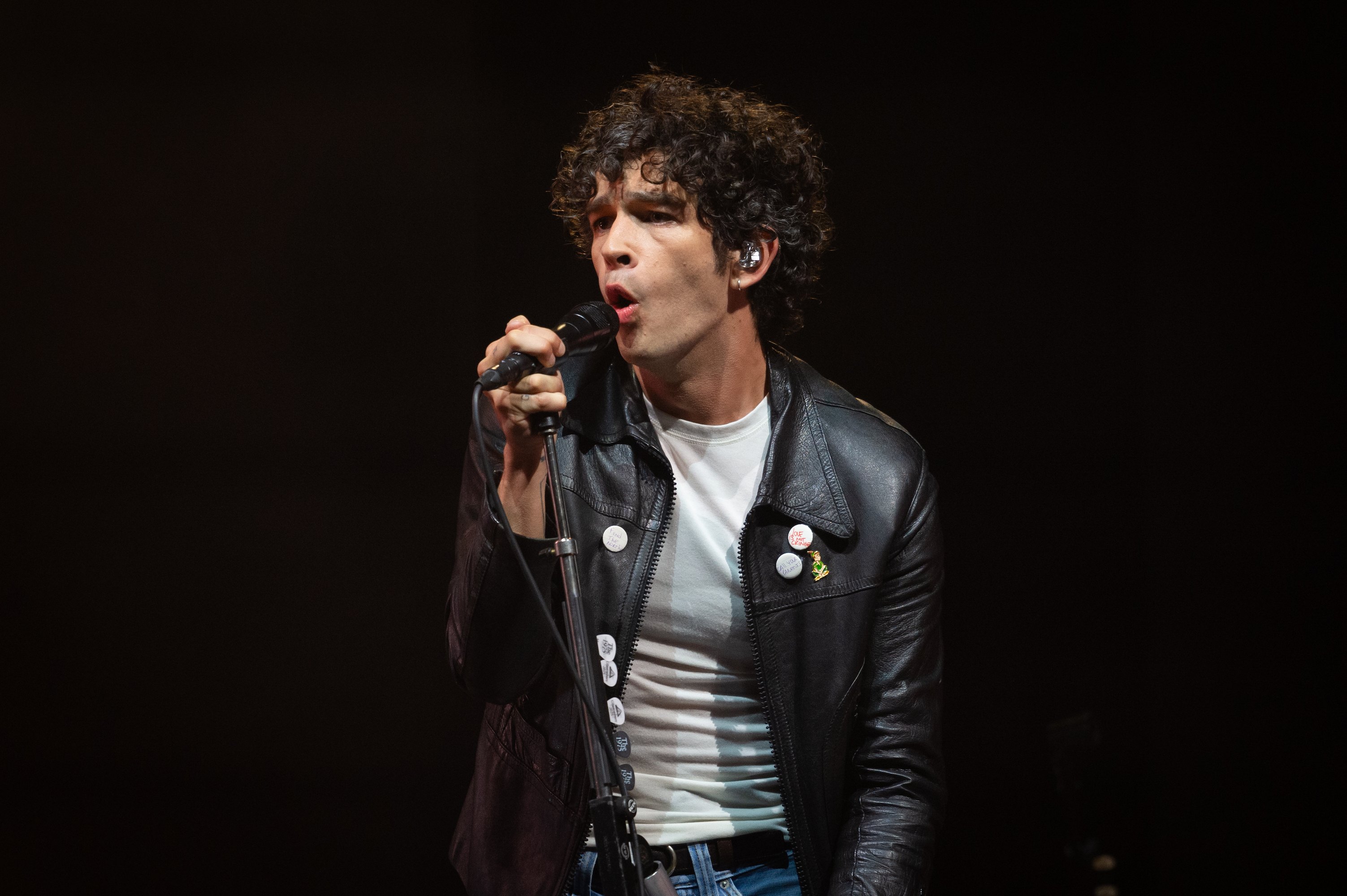 Matty Healy Breaks Down After The 1975 Headlines Glastonbury | Us Weekly