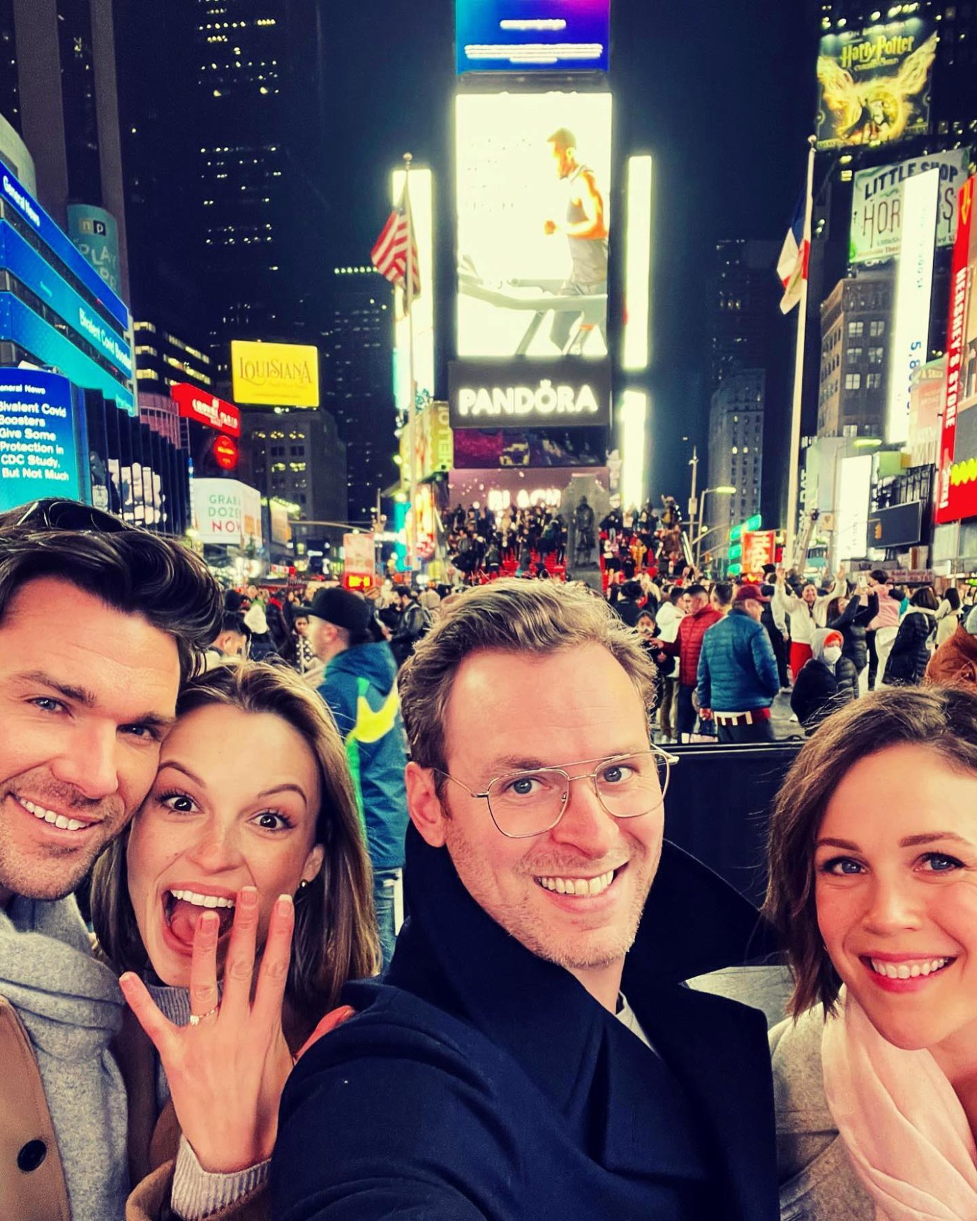 When Calls the Heart's Erin Krakow, Ben Rosenbaum Romance | Us Weekly