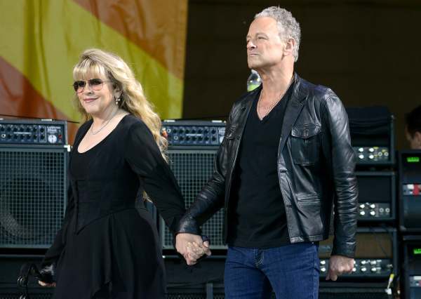 Stevie Nicks Says She and Lindsey Buckingham Are Speaking Again | Us Weekly