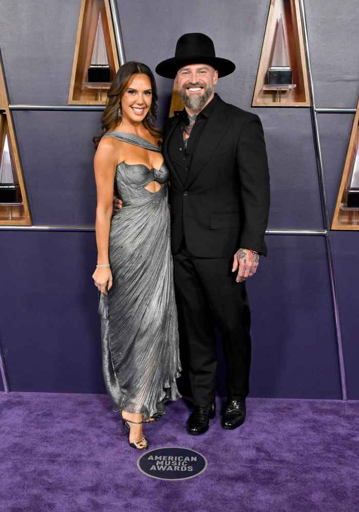 Zac Brown Engaged to Kendra Scott 2 Months After Red Carpet Debut | Us ...