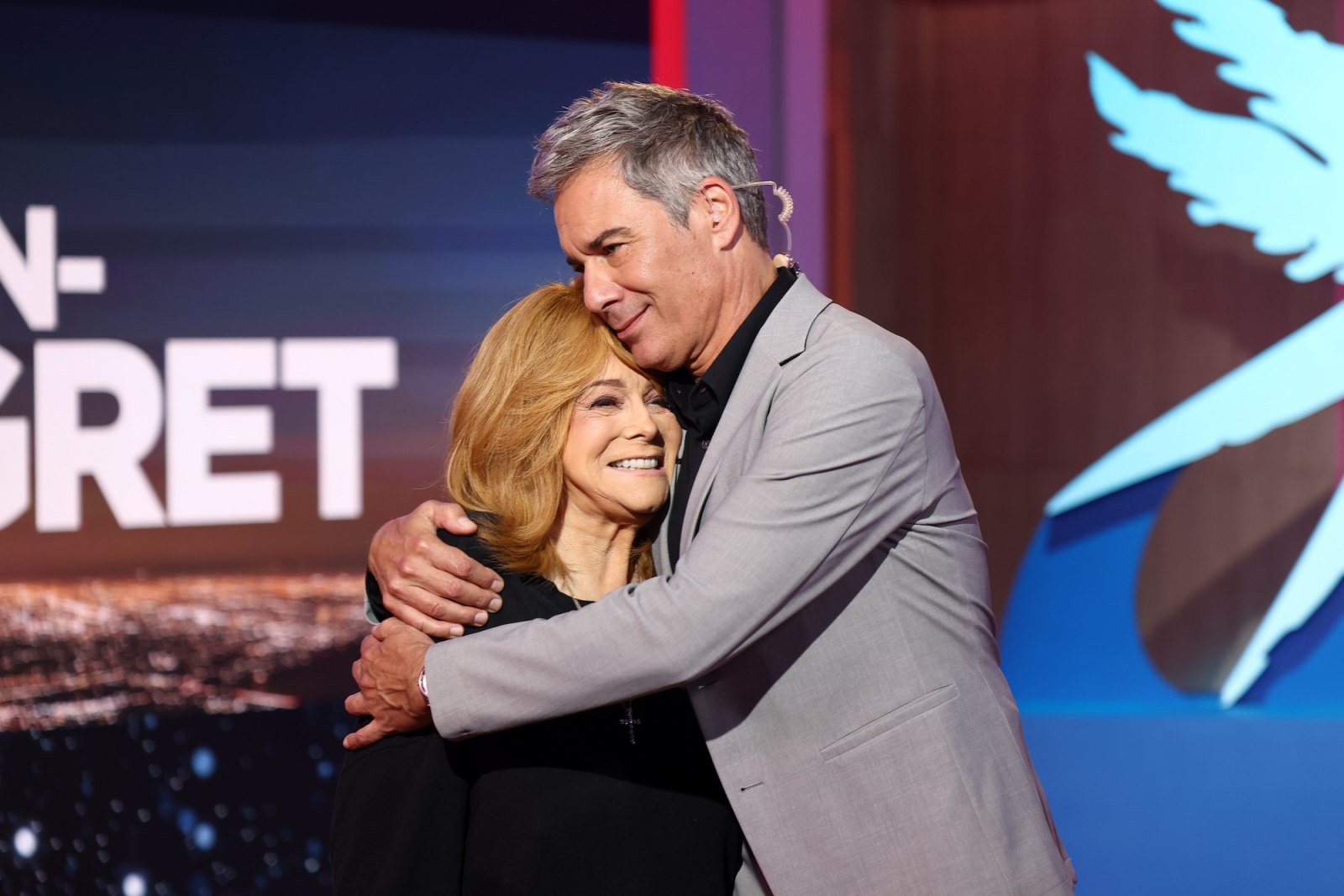 Ann-Margret Praised for Being 'Female Elvis' in Rare Public Appearance ...