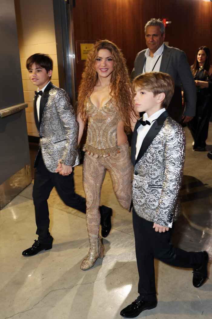 Inside Shakira's Family Vacation With Sons During Her Tour (Excl) | Us ...