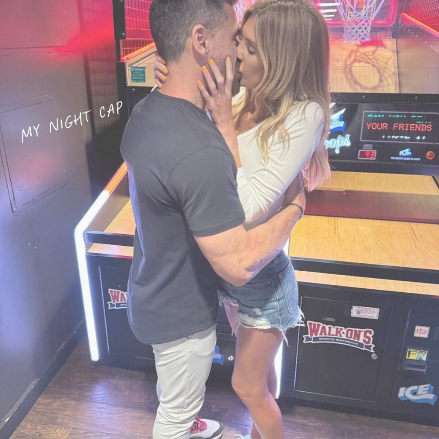 Lindsie Chrisley Sparks Marriage Rumors With Instagram Name Change | Us ...
