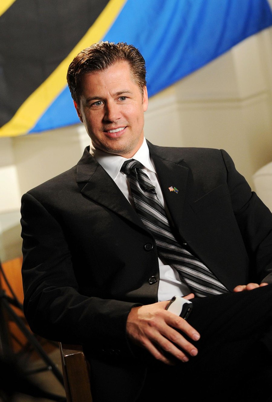 Brad Pitt’s Family Guide: Meet Actor's Parents, Siblings, Kids and More ...