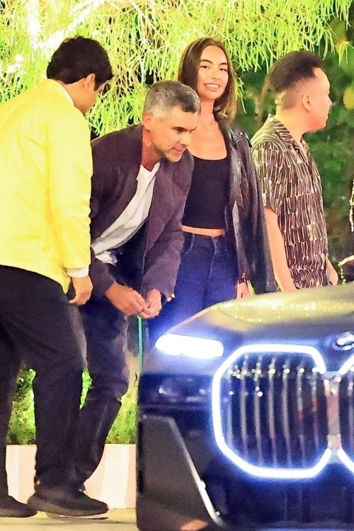 El ex de Jessica Alba, Cash Warren, en una cita con actriz Hana Sun ...
