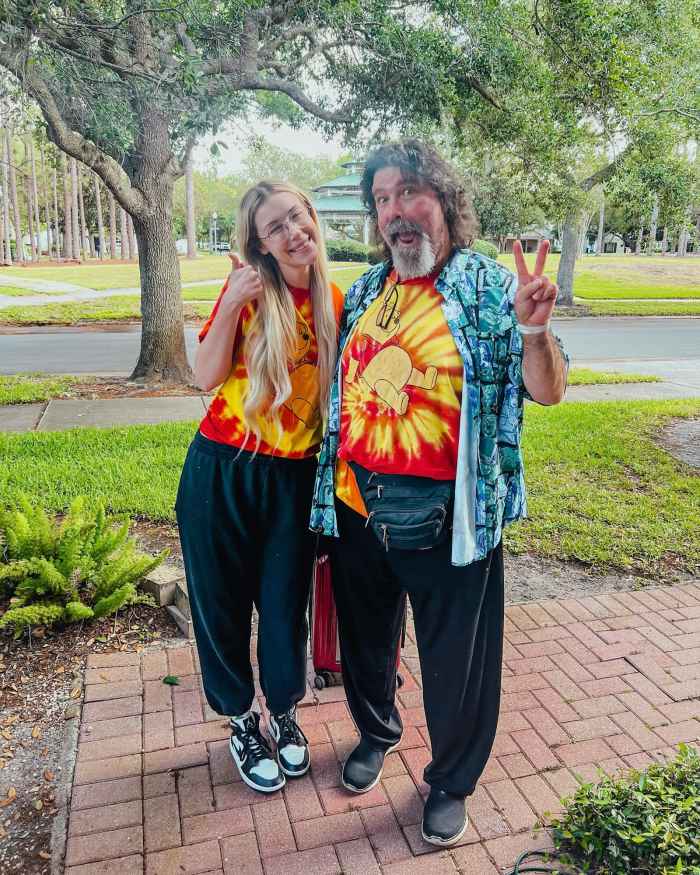 Daughter of WWE's Mick Foley Tore 10 Ligaments in Roller-Coaster ...