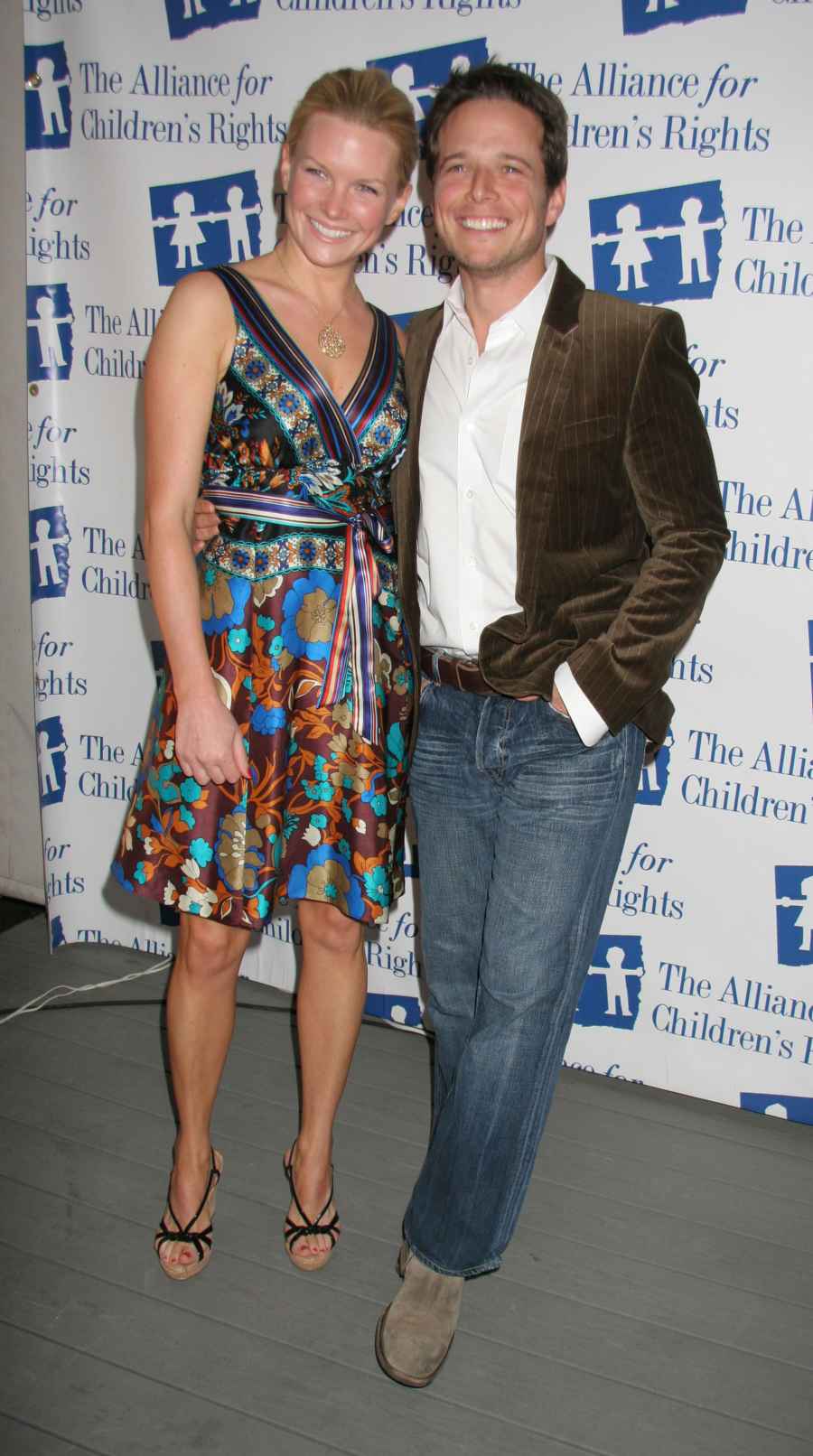 Kelley Wolf Leaking Scott Wolf's Phone Number Online Led to Her Arrest ...