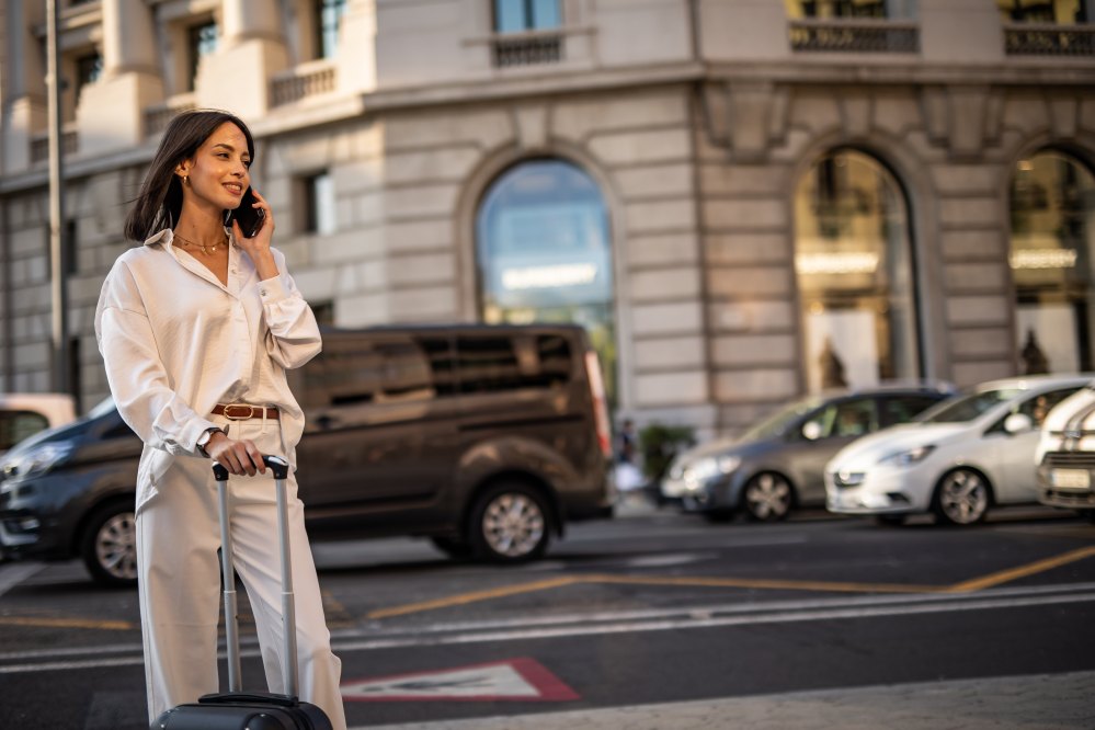 17 Tummy-Hiding Tops You'll Wear From School Drop-Off to Date Night ...