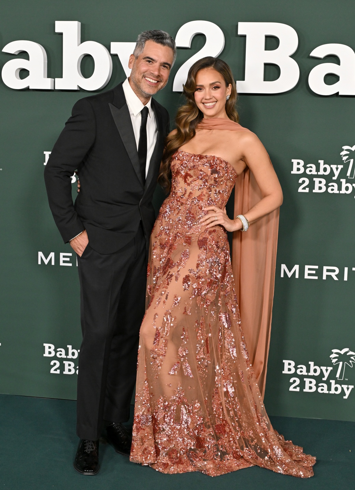 How Jessica Alba, Cash Warren Really Feel About Their Age-Gap Romances ...