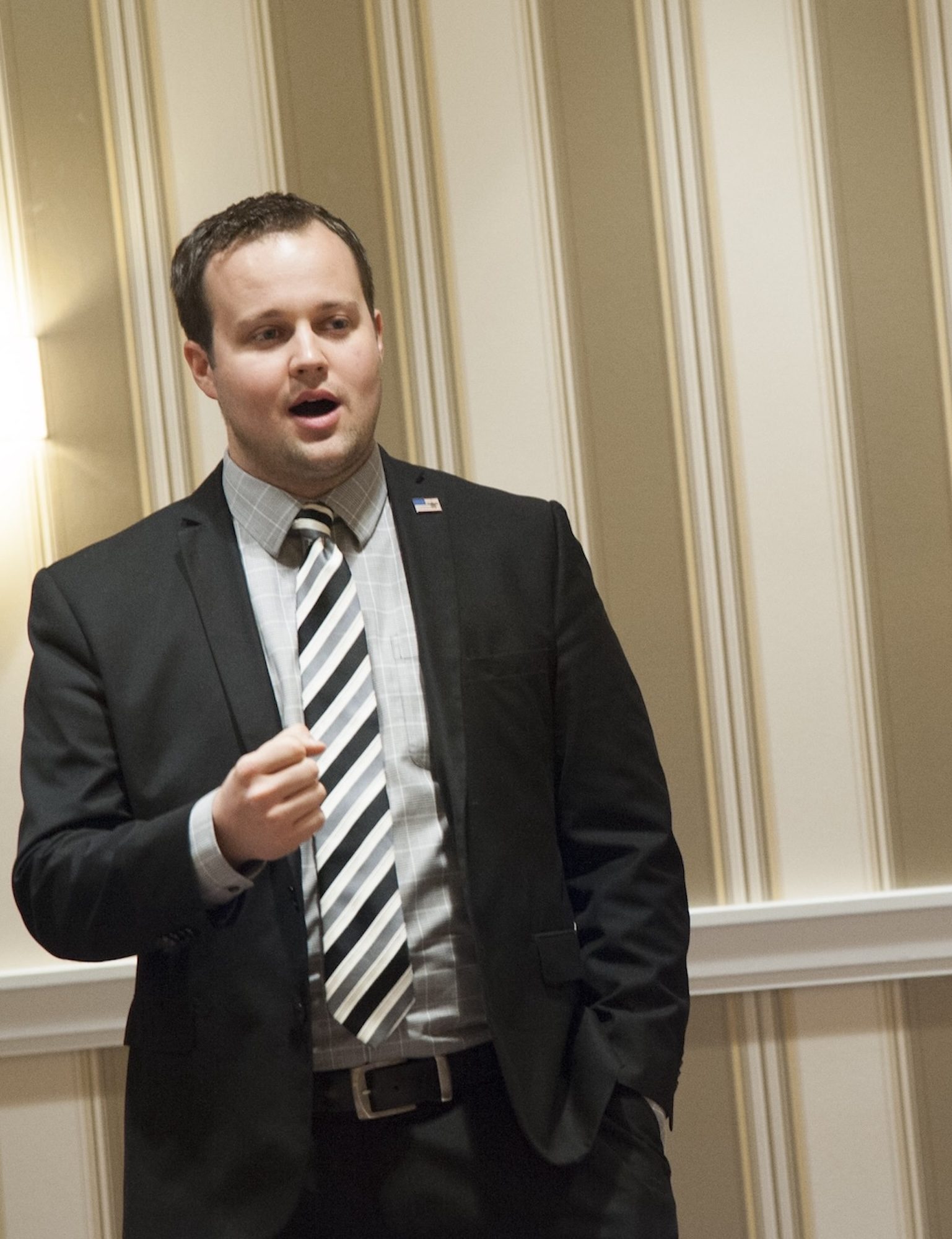 Josh Duggar's Prison Bank Account Has Only 22 Cents | Us Weekly