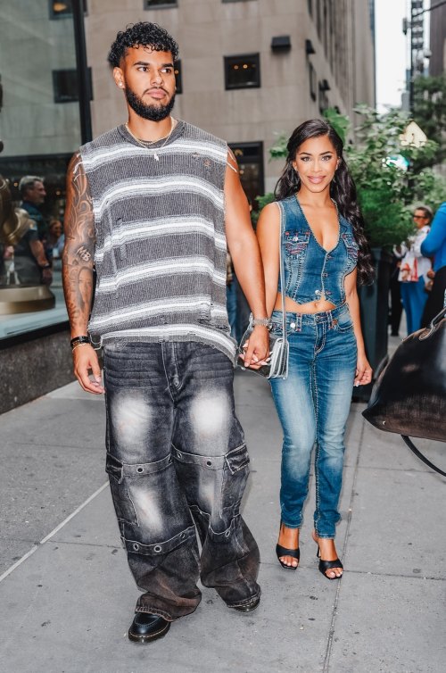 Love Island USA's Amaya Espinal Shares Cryptic TikToks Amid Split ...