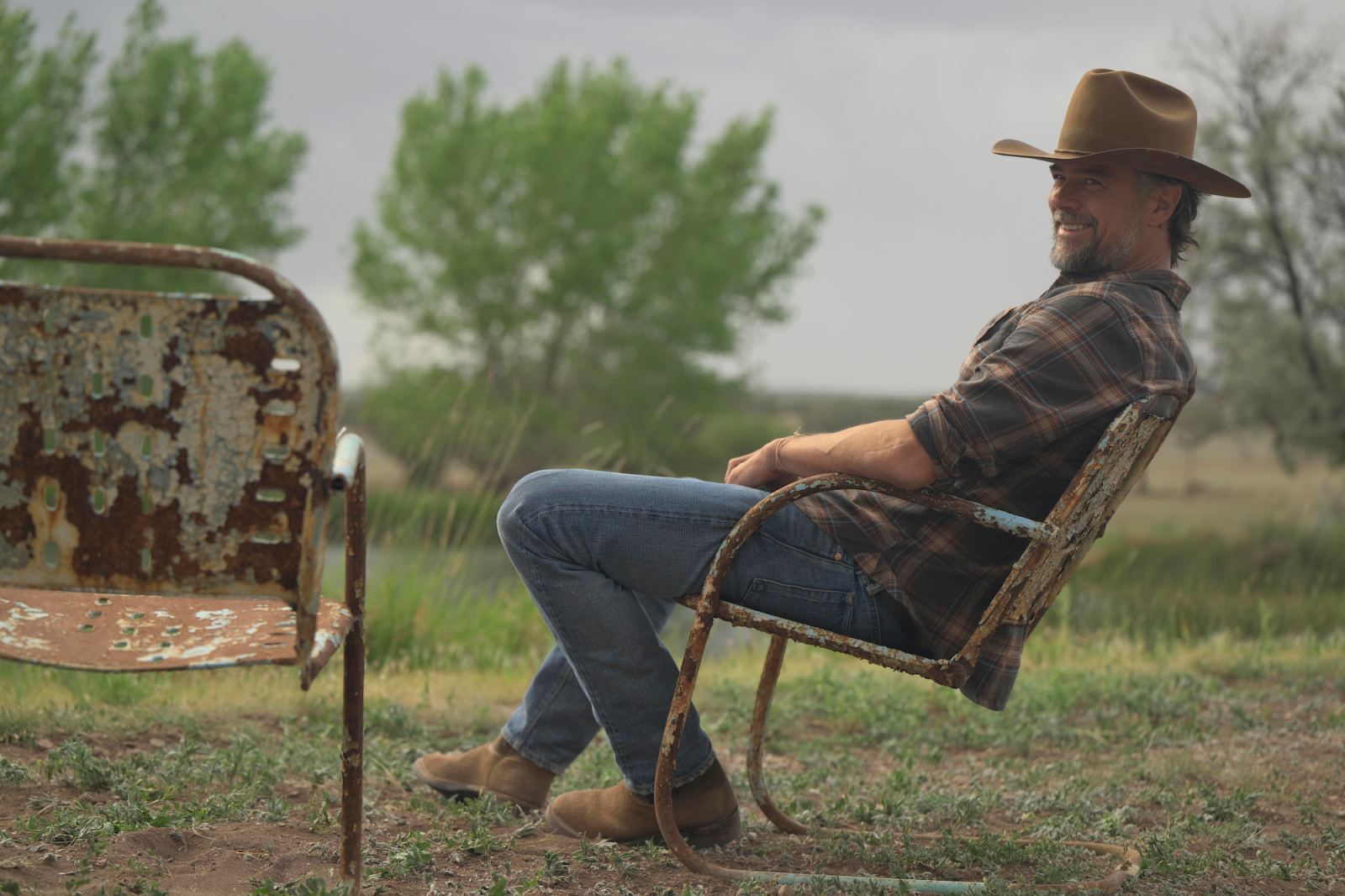 Josh Duhamel Shares Why He Left Los Angeles for a Minnesota Cabin | Us ...