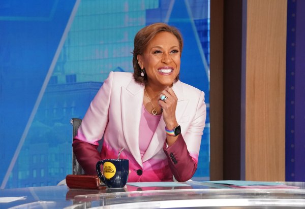 Robin Roberts' GMA Absence Explained, Return Date Revealed | Us Weekly