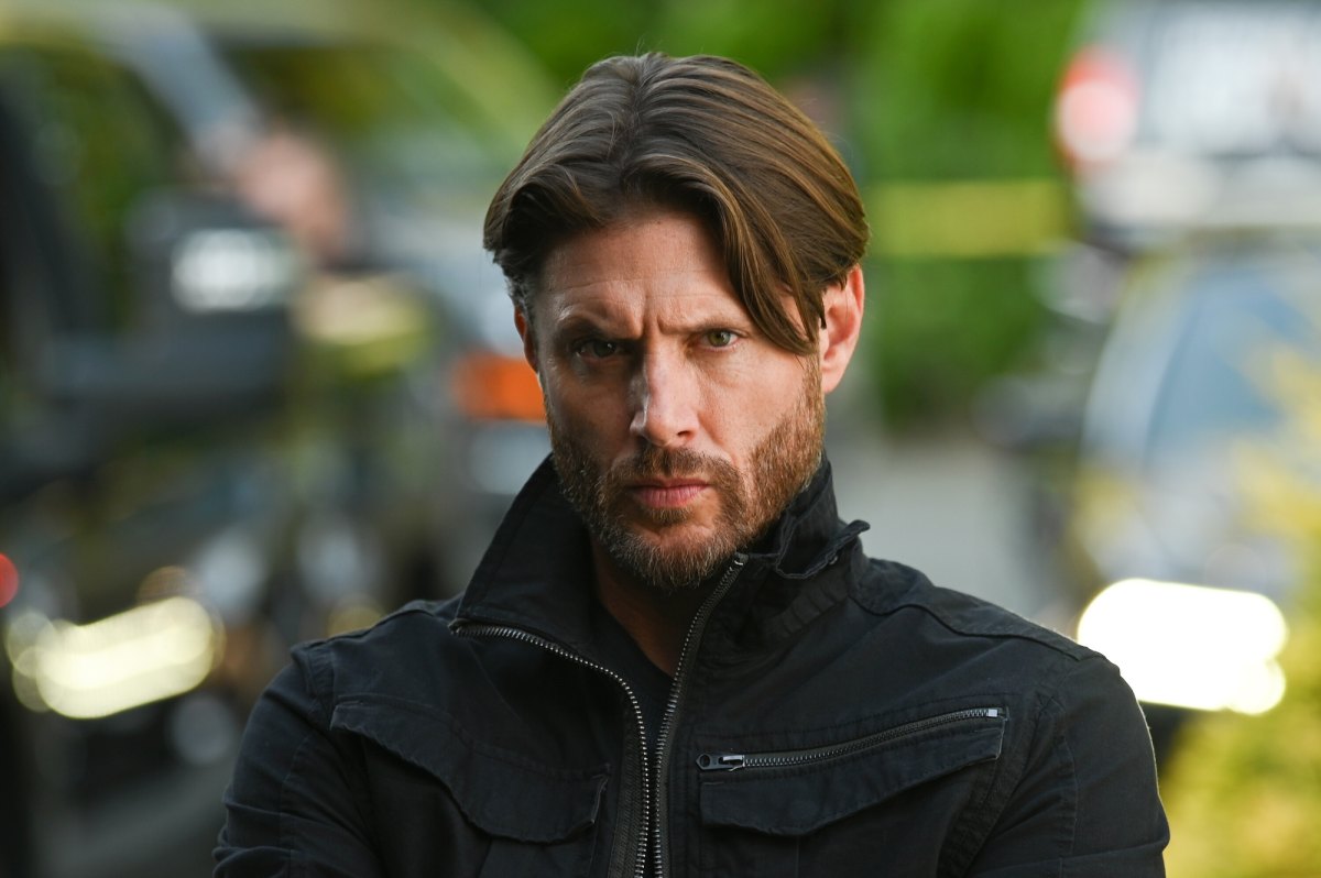 1st Photos of Jensen Ackles Back as Russell Shaw on Tracker Season 3 ...