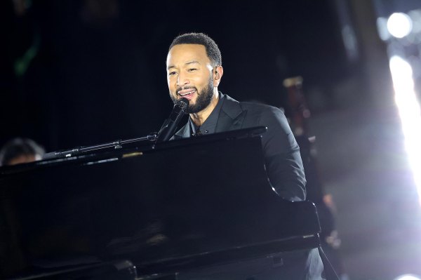 John Legend's Daughter Esti Chants 'I Love My Daddy' in Adorable Video ...
