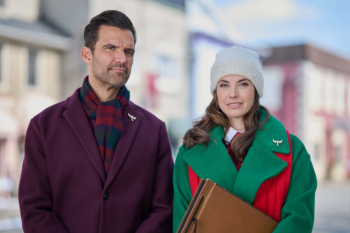 Hallmark Countdown to Christmas 2025: New Movies, TV Shows | Us Weekly