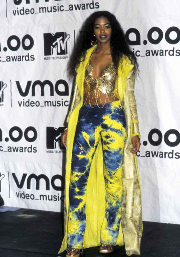 Busta Rhymes Honors Late Ananda Lewis at 2025 MTV VMAs | Us Weekly