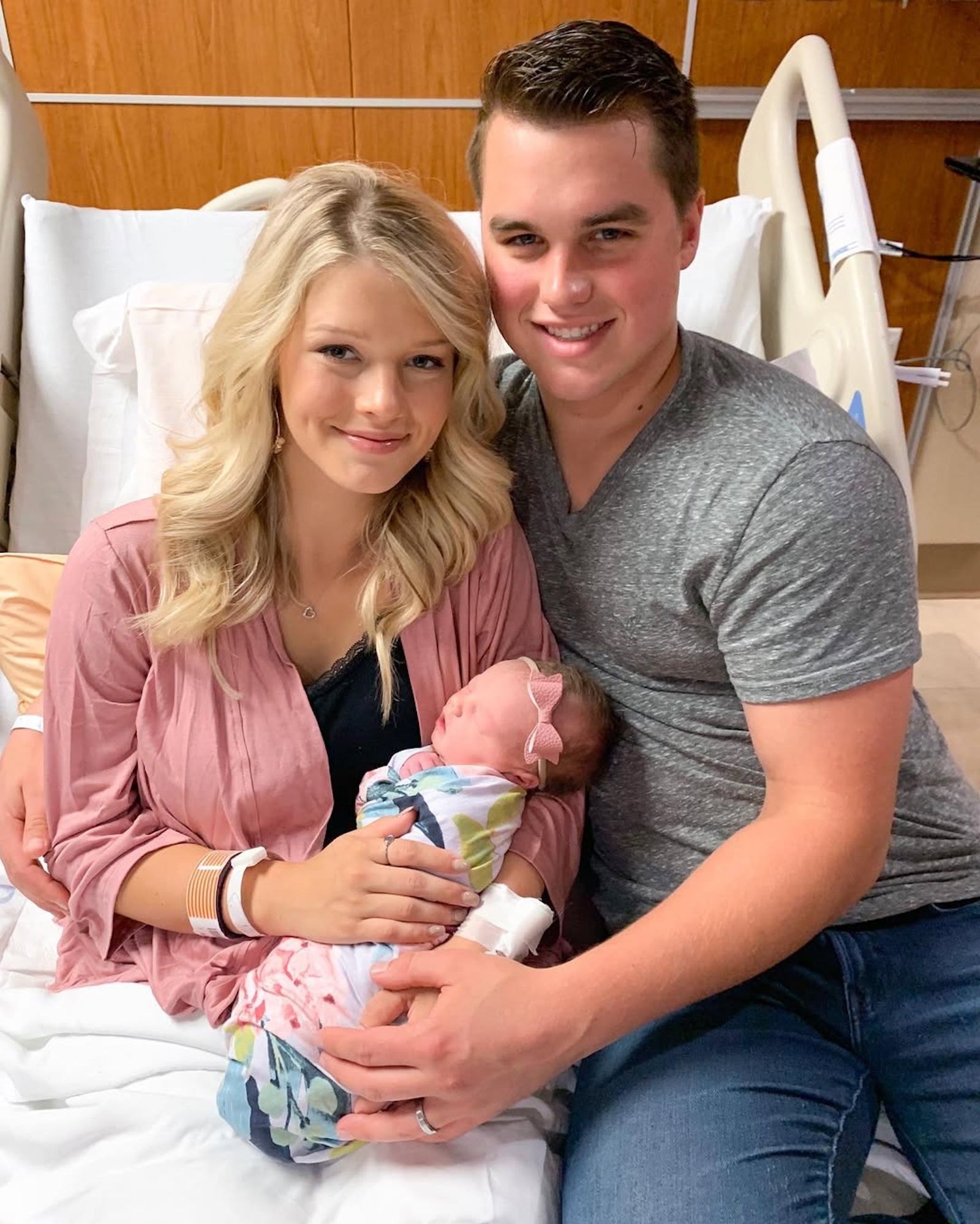 Meet the Next Generation of the Bates Family: Photos of Their Kids | Us ...