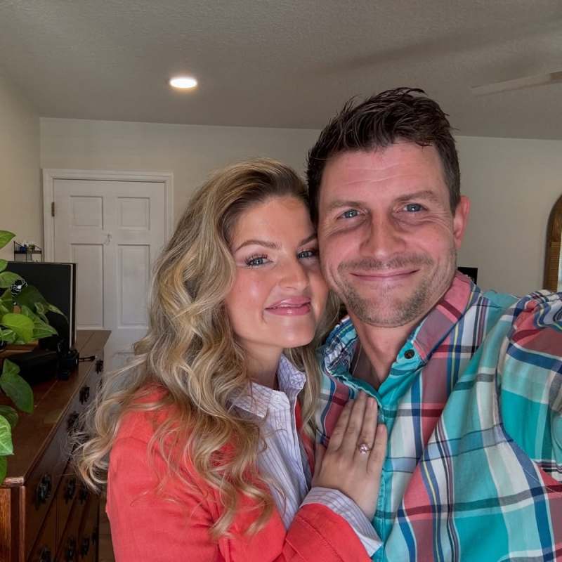 Erin Bates Septic Shock Battle After Baby No. 7: Updates | Us Weekly