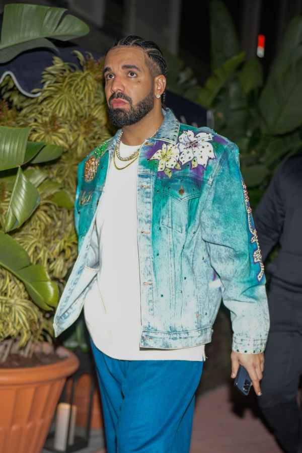 Drake Addresses Fake Abs and BBL Surgery Rumors | Us Weekly