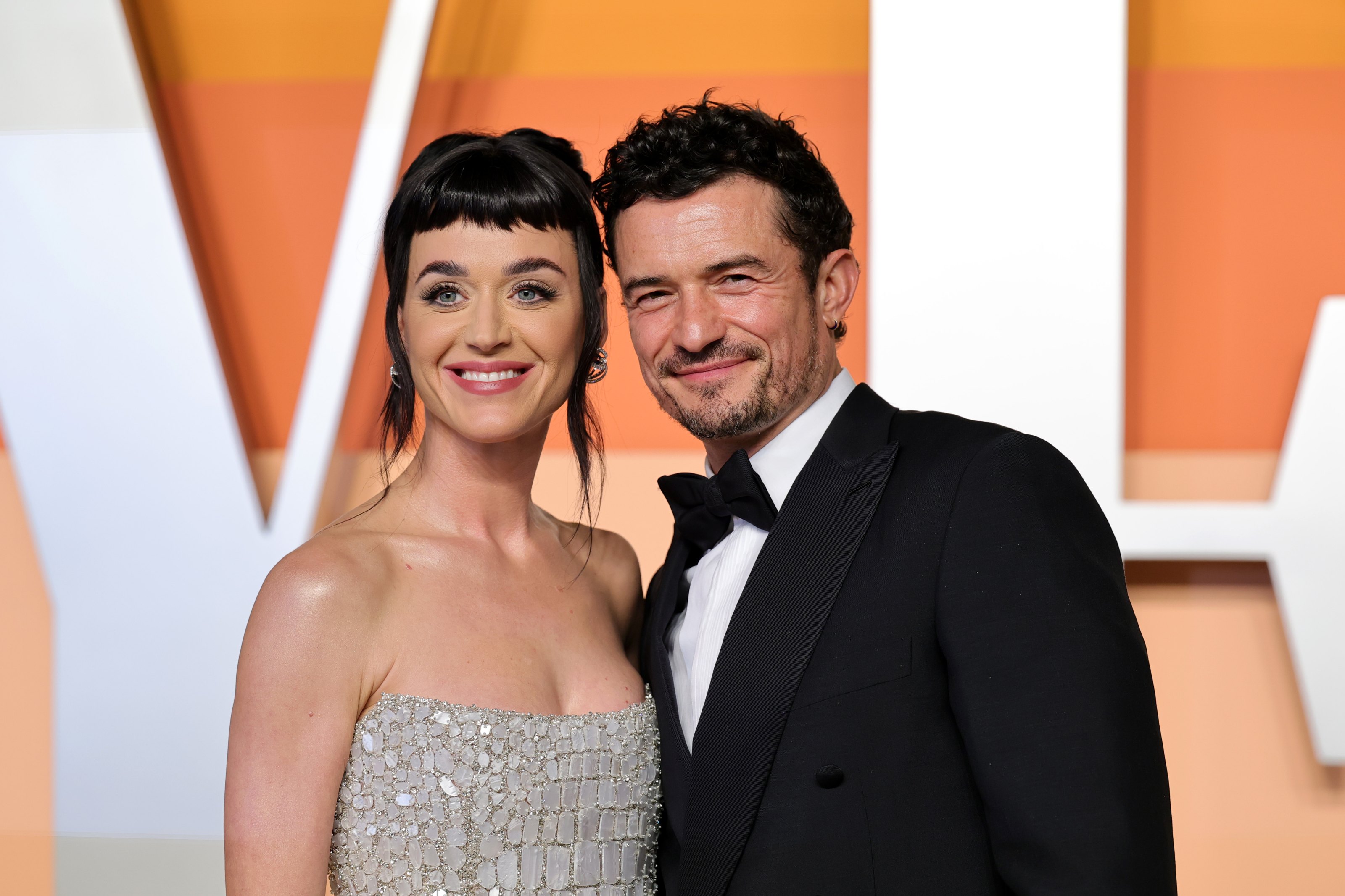 Katy Perry, Justin Trudeau Still Privately Seeing Each Other (Excl ...